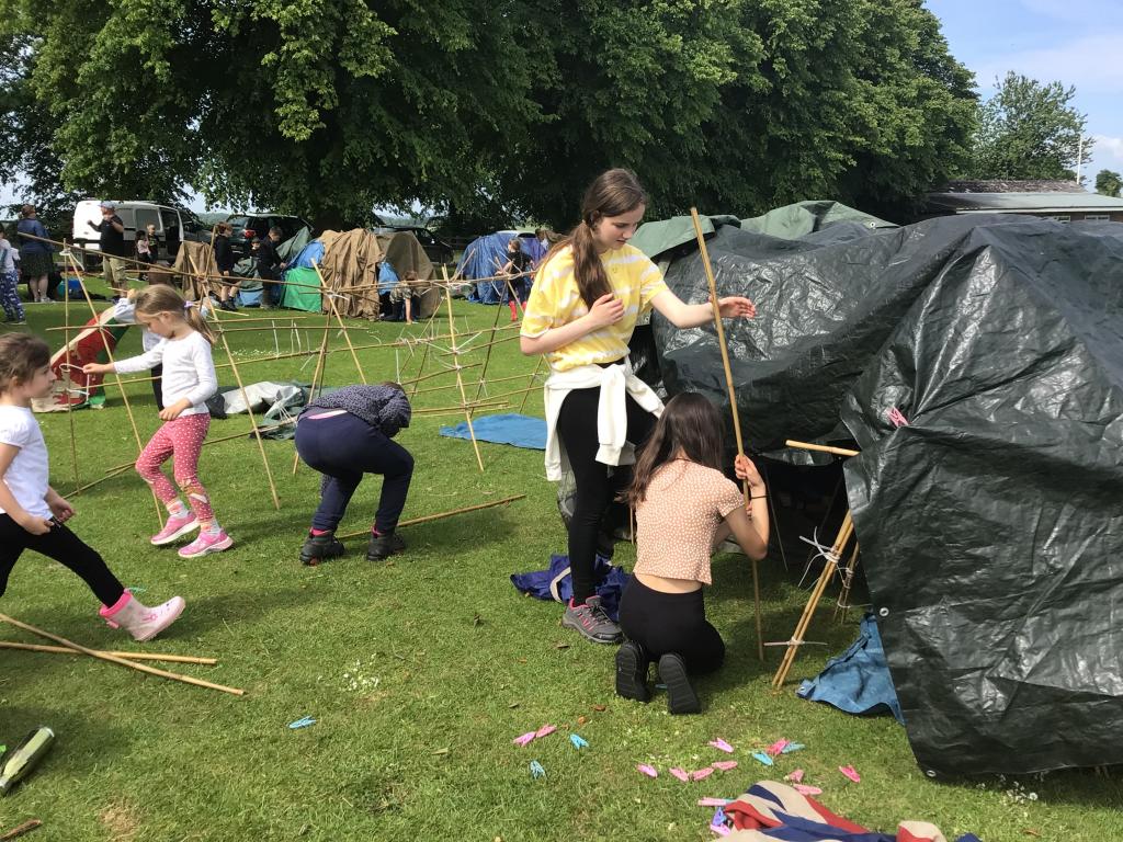Oak - Den building | Goldsborough CE Primary School