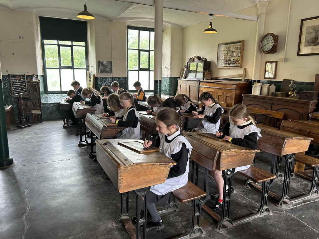 Industrial Revolution Museum | Goldsborough CE Primary School